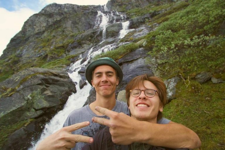 Descent Longboards - Longboard Envy